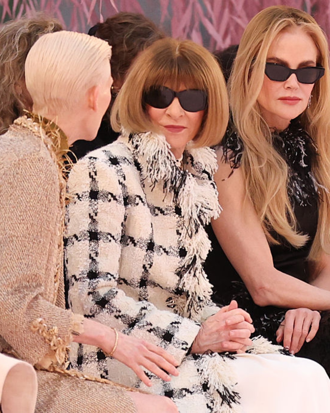 Em fila A, desfile da Chanel na Semana de Alta Costura reúne Nicole ...