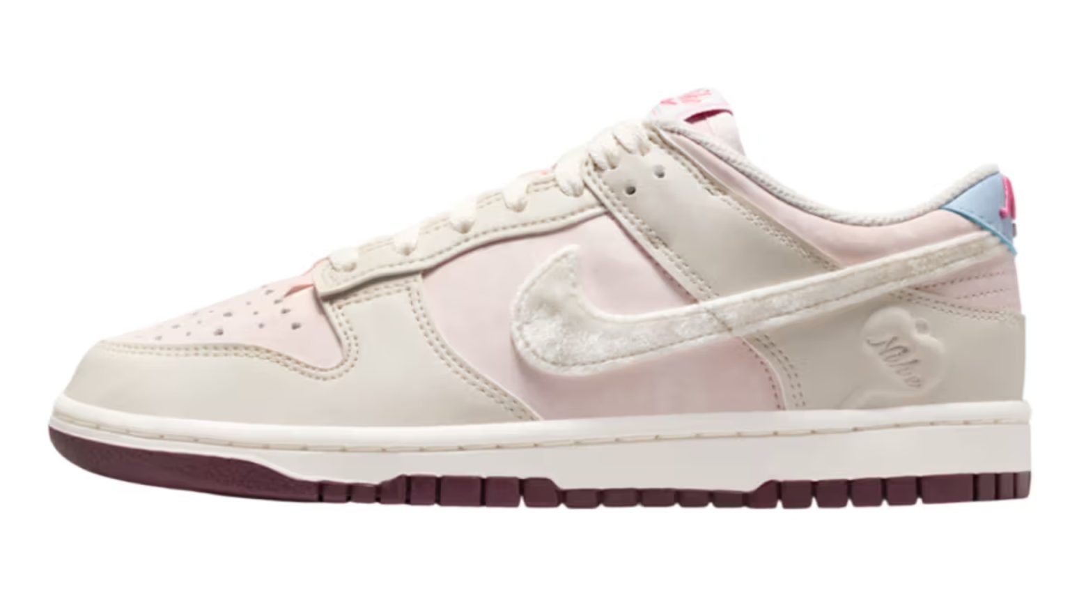 Nike revela modelo de Dunk Low ‘Valentine’s Day’ com logo felpudo e ...