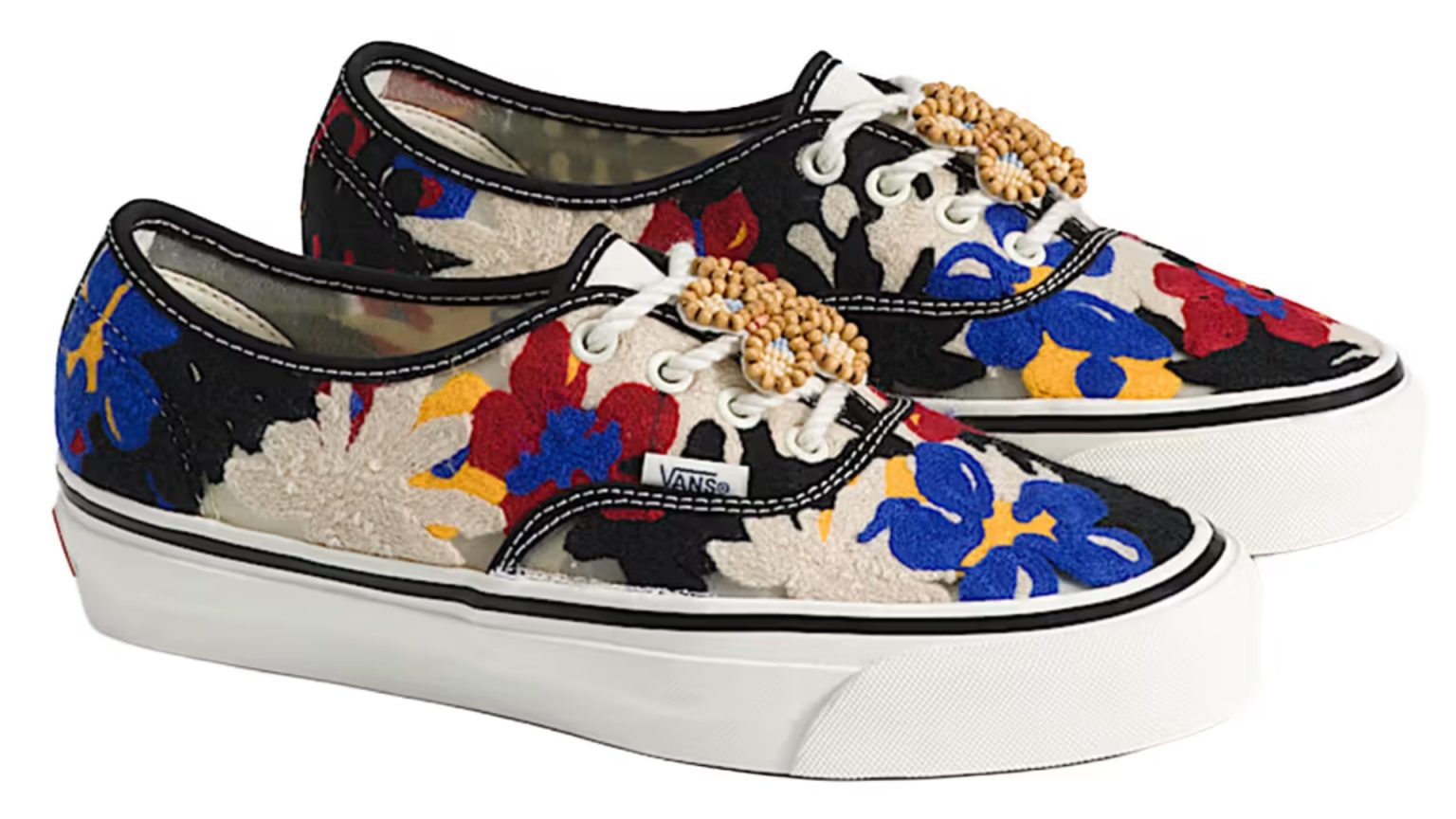 Vans resgata tênis da década de 60 e transforma visual com toque floral ...