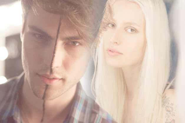 DoubleTrouble#1: o rosto do perfume 212 + a modelo descoberta aos 13 no Orkut - FFW